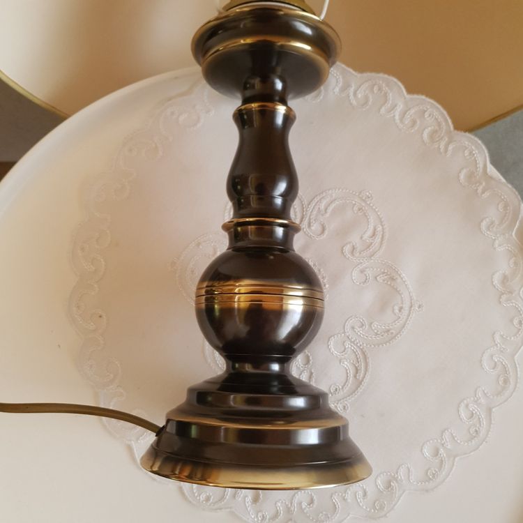 80er Jahre zweifarbige Messinglampe (Gebraucht) in Savièse für CHF 31 – mit Lieferung auf ...