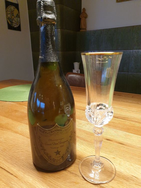 DON PERIGNON VINTAGE 1985 (Neu (gemäss Beschreibung)) in Möriken AG für ...