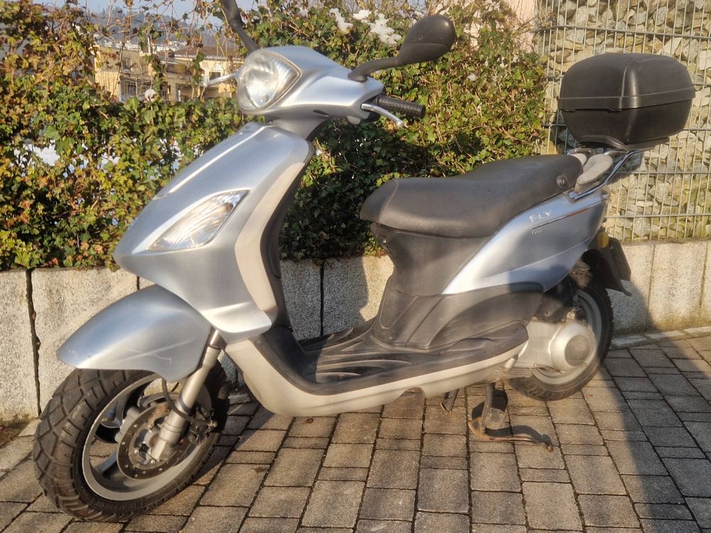 Fabelhafte Piaggio Fly 125 Neupreis Bilder