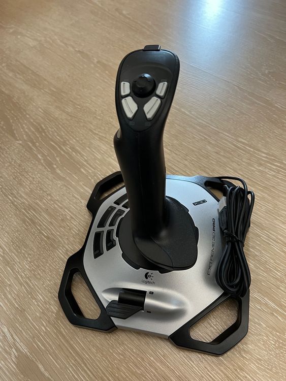 Extreme 3D Pro Precision Flightstick | Kaufen auf Ricardo