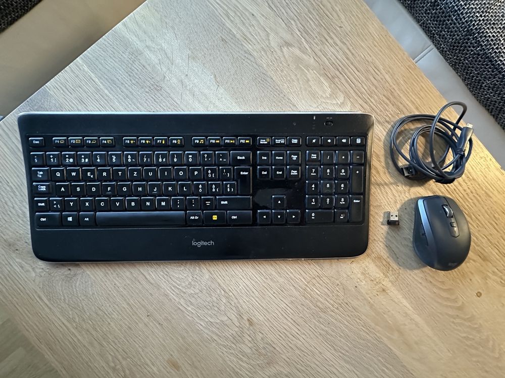 Logitech Maus & Tastaturset, K800 & MX Anywhere 2s (Gebraucht) in Stein ...