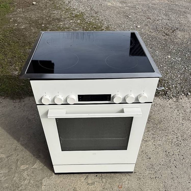 V-Zug Combair V400 mit Kochfeld (Gebraucht) in Künten für CHF 650 – nur ...