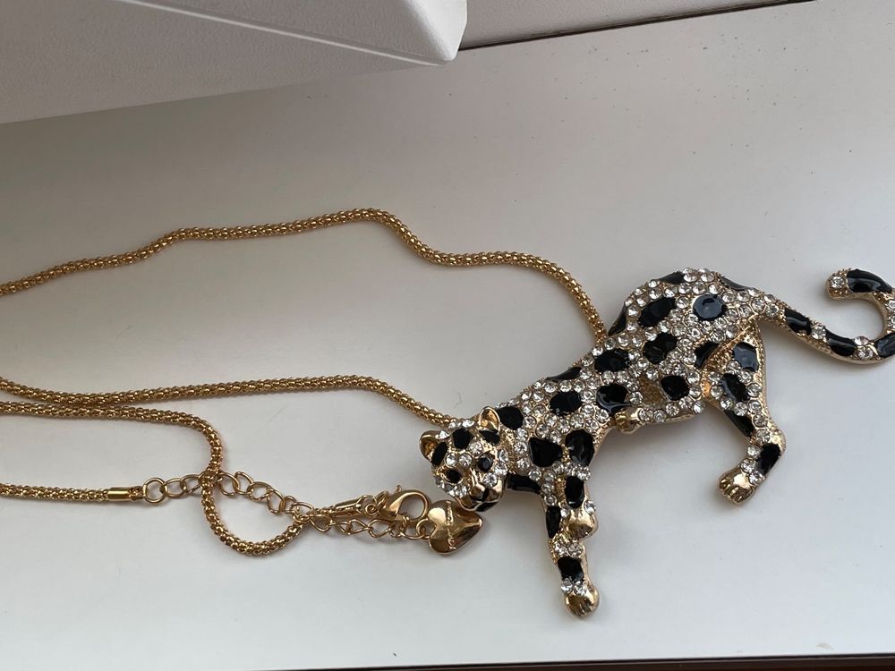 Magnifique collier avec grand pendentif panthère Plaquer or (Gebraucht ...