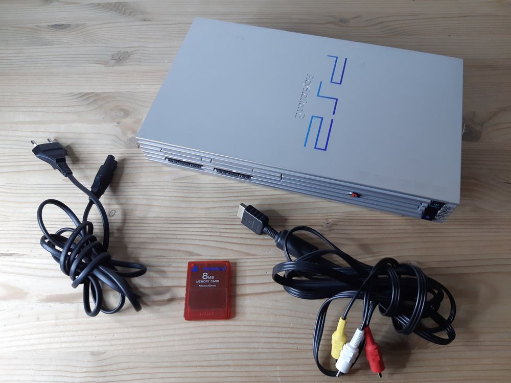 SONY Playstation 2 PS2 FAT Silber SCPH-50004 + Kabel + MC | Kaufen auf ...