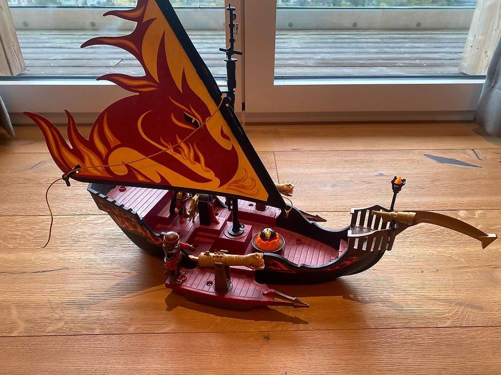 Playmobil Drachenschiff Novelmore 70641 (Gebraucht) in Flurlingen für CHF 20 – nur Abholung auf ...