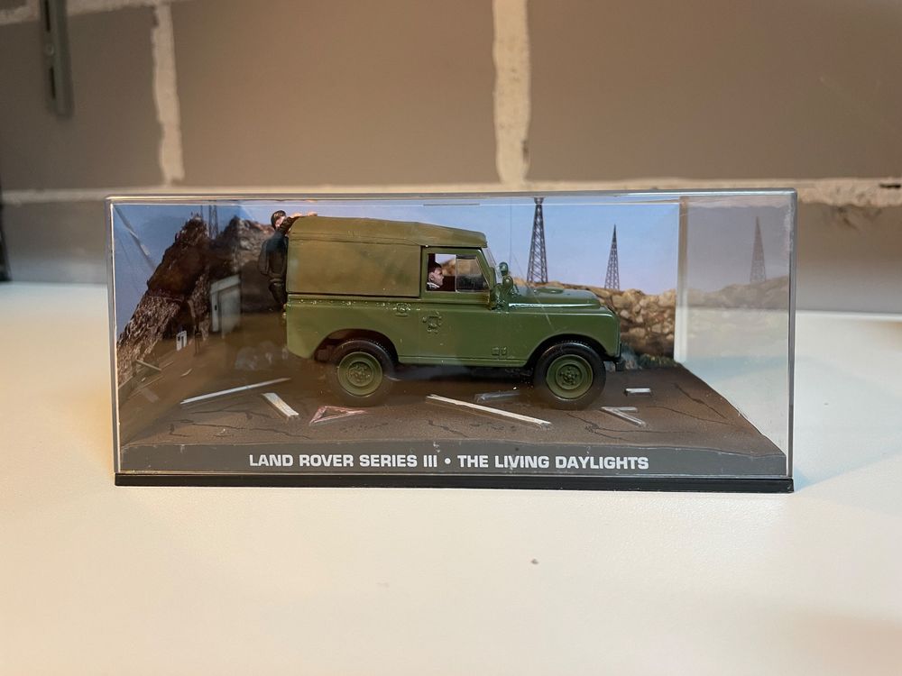 James Bond mini Diorama 1:43 - Land Rover III | Kaufen auf Ricardo