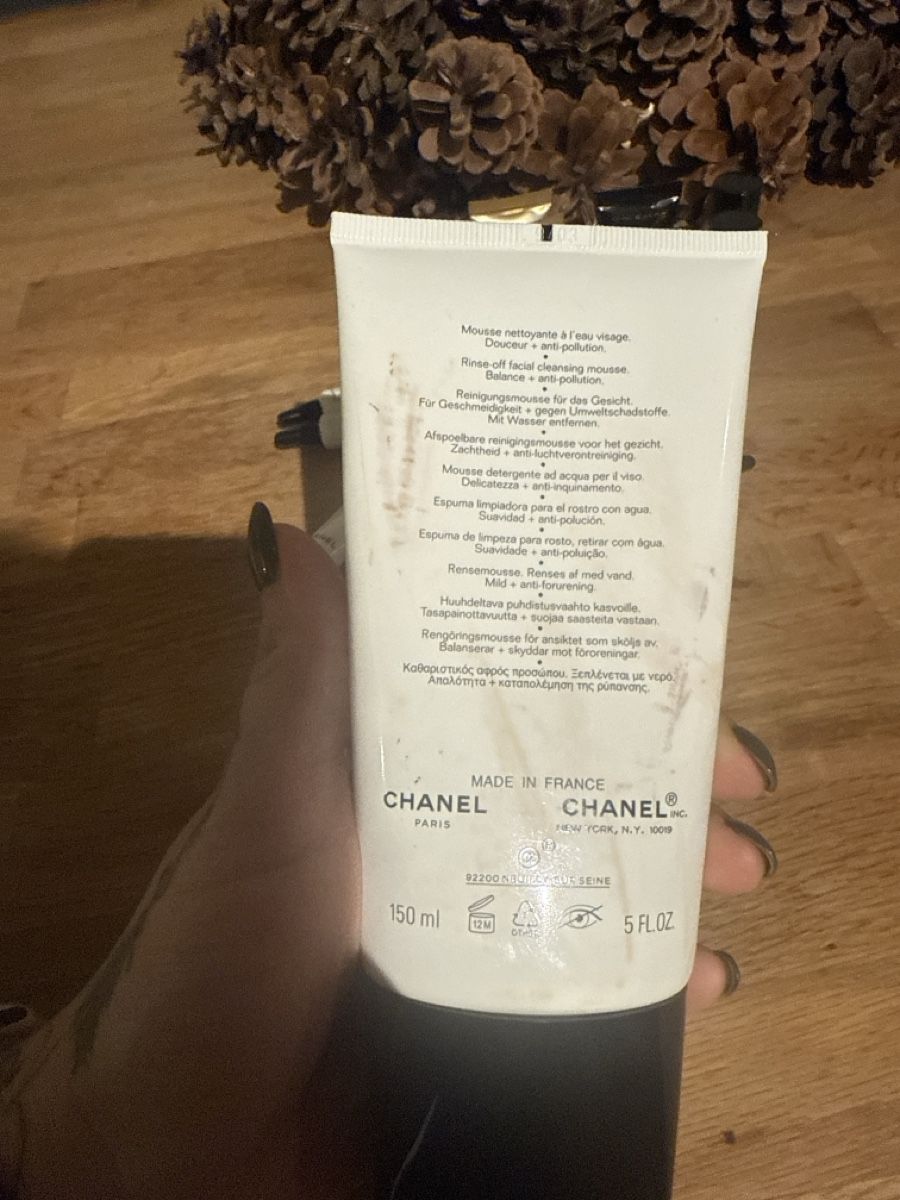 Cremen von Chanel (Gebraucht) in Meilen für CHF 25 – nur Abholung auf ...