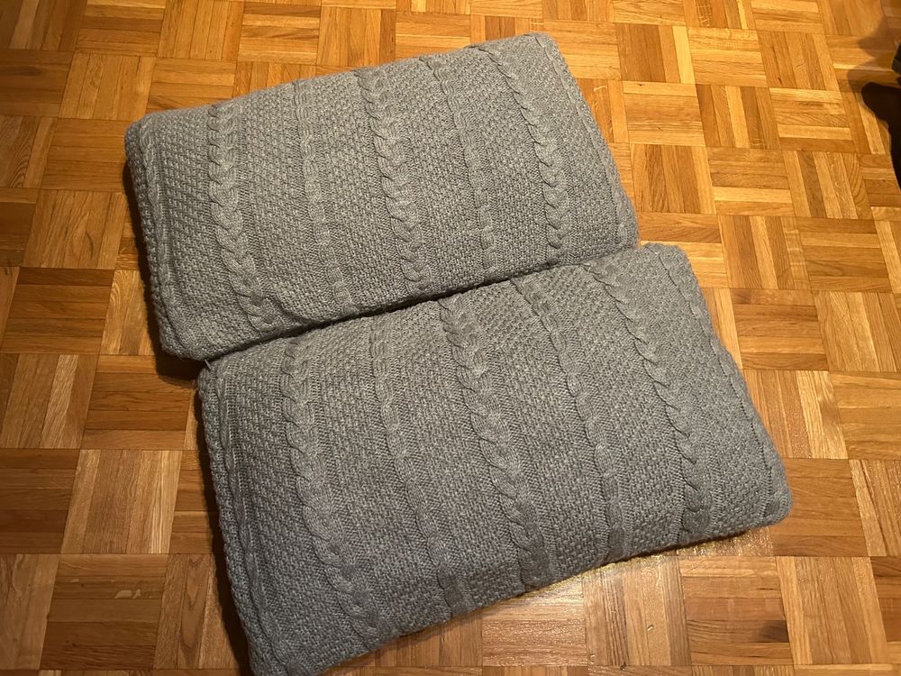 Ikea Kissen 2Stk 60x45cm (Gebraucht) in Genève für CHF 20 – mit ...