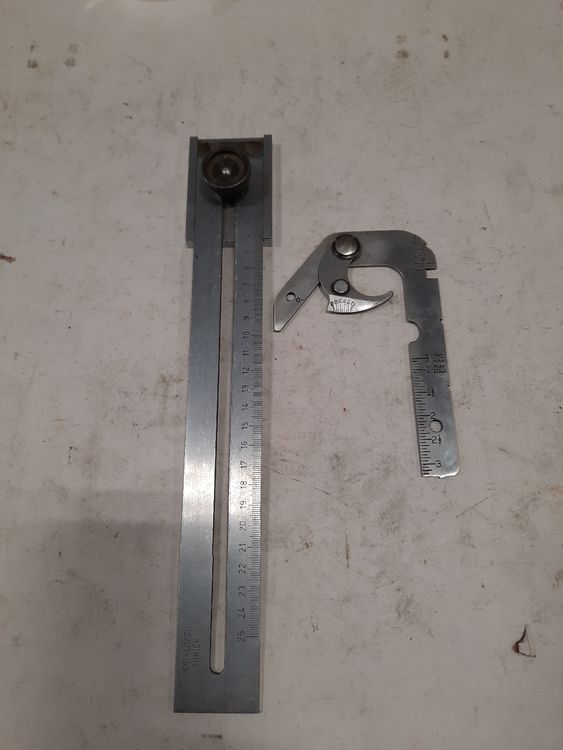 Vintage Metallwinkel und Lineal, Retro (Gebraucht) in Unterterzen für CHF 20 – mit Lieferung auf ...