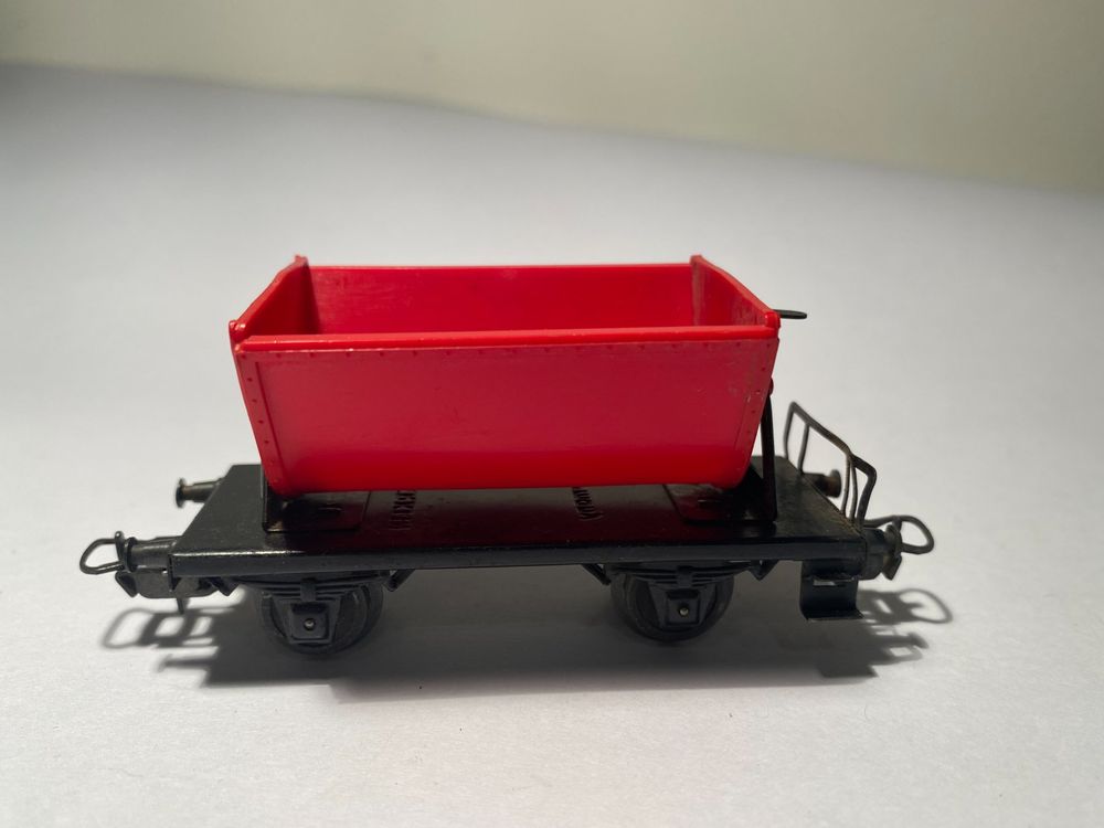 Märklin Loorenwagen rot, AC Achsen (Gebraucht) in Buchrain für CHF 9 ...