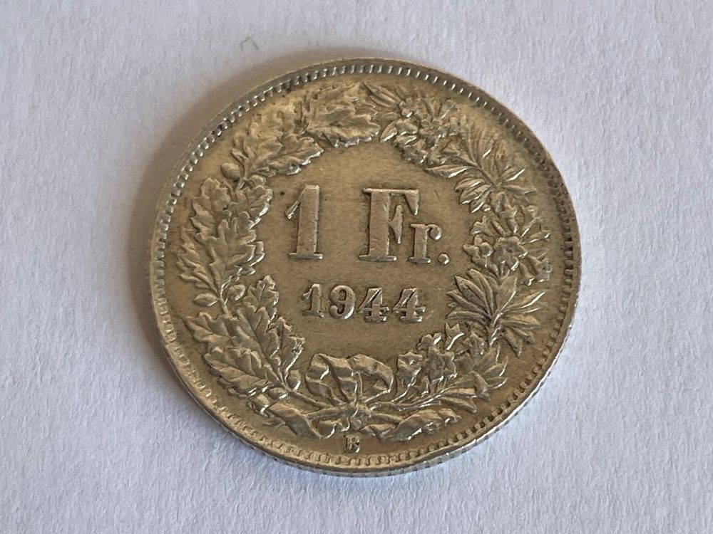 Superbe pièce 1Fr. HELVETIA 1944 en argent | Kaufen auf Ricardo