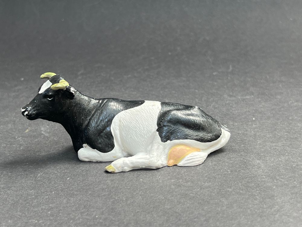 Schleich 13142 Kuh schwarzbunt liegend (Gebraucht) in Ennetbaden für CHF 14 – mit Lieferung auf ...