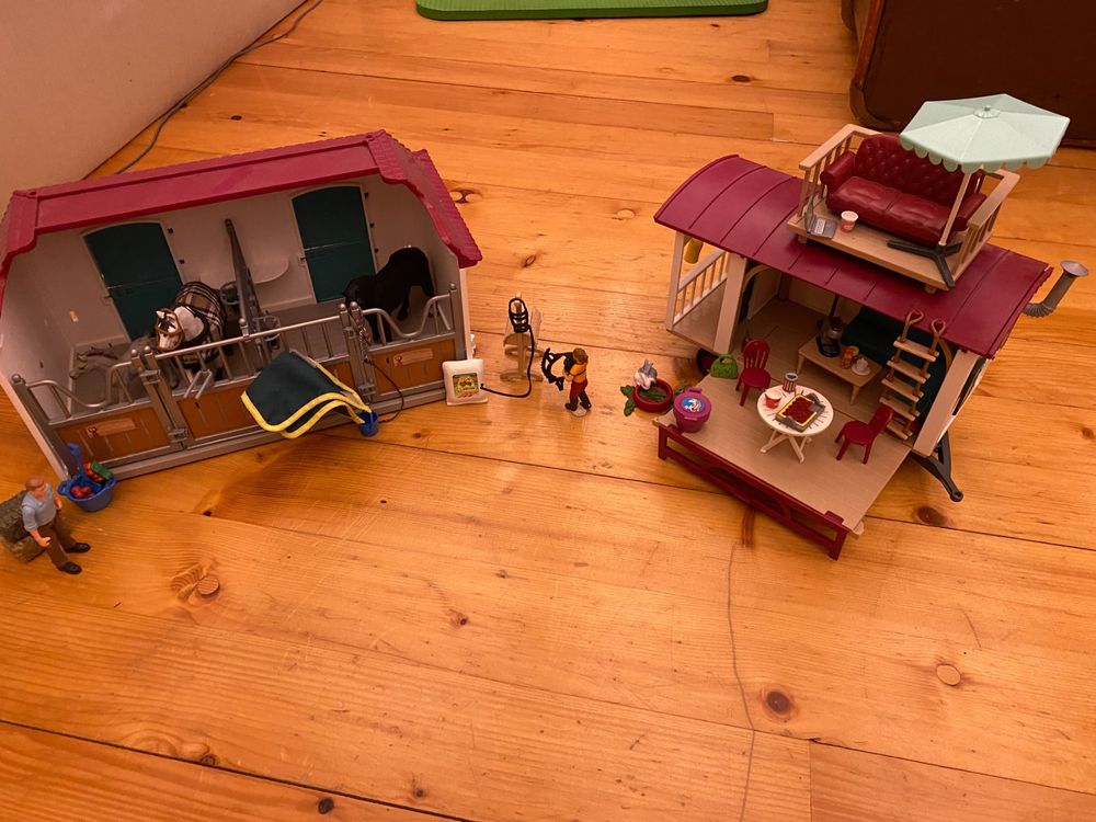 Schleich Bauwagen und Reitstall Pferde (Gebraucht) in Langnau am Albis ...