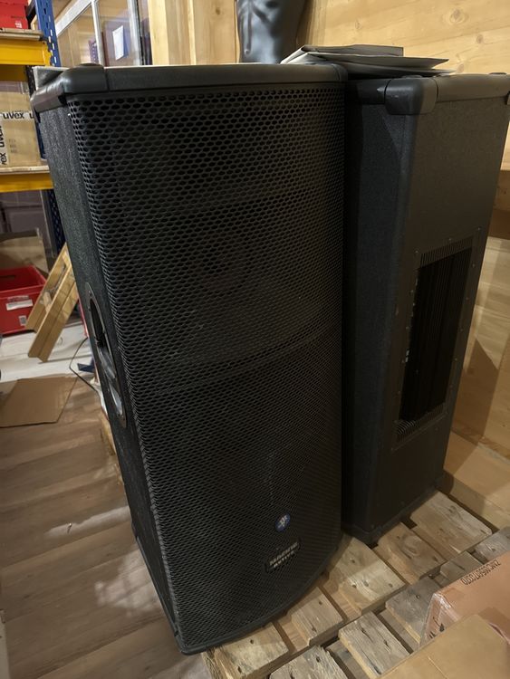 2x Aktivbox Mackie SR 1530 (Neu (gemäss Beschreibung)) in Luzern für ...