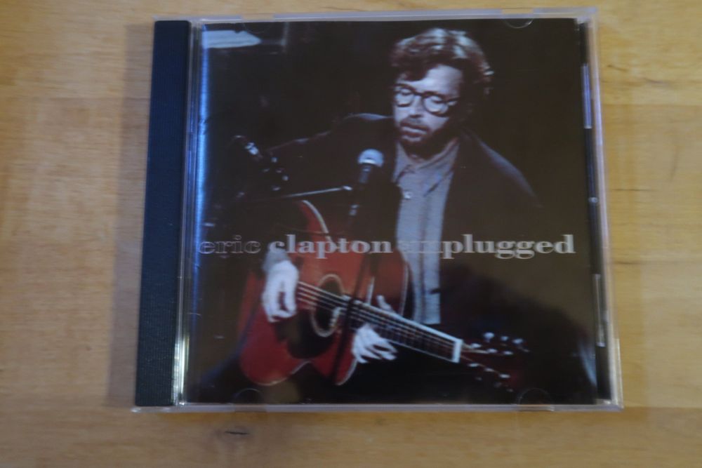 ERIC CLAPTON - MTV UNPLUGGED - JAPAN - CD (Gebraucht) in Basel für CHF 3 – mit Lieferung auf ...