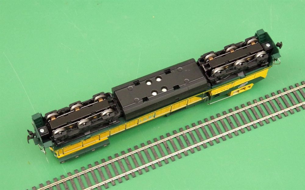 Athearn H0 Diesellok GE Dash 9-44CW CNW | Kaufen auf Ricardo