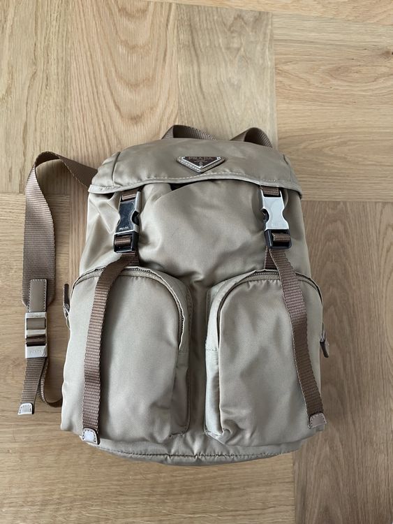 Prada Rucksack | Kaufen auf Ricardo