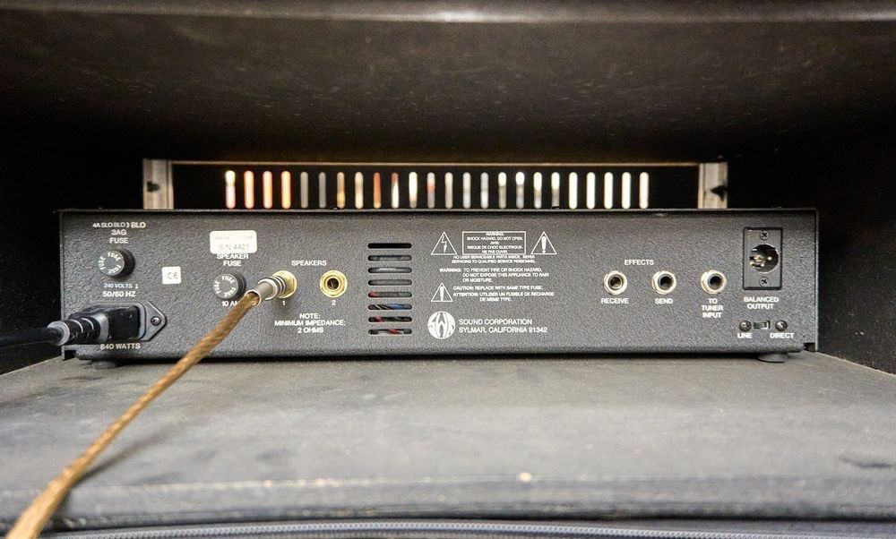 SWR Bass 350 mit Case und Kabel - frisch revidiert (Gebraucht) in Aarau ...