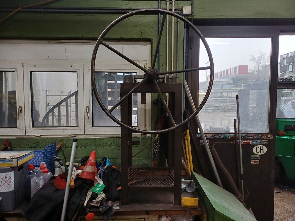 Richtrad-Richtpresse Abholung in 8952 Schlieren (Gebraucht) in Ottoberg für CHF 703 – nur ...