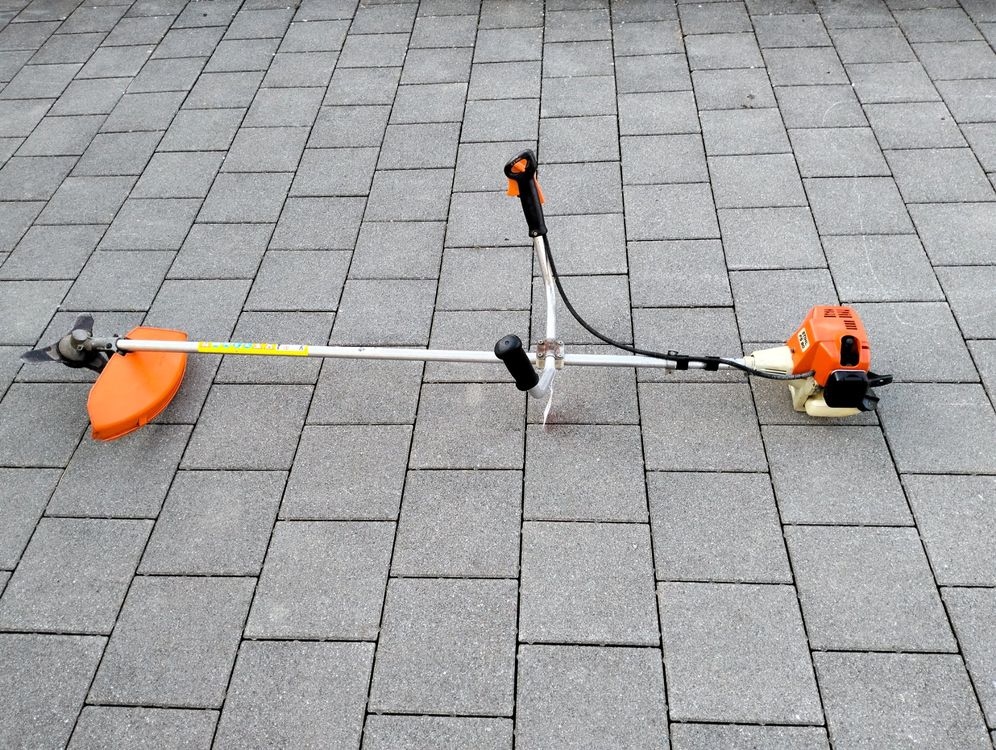 Stihl FS80 Benzin-Motorsense (Defekt) in St. Gallenkappel für CHF 40 ...