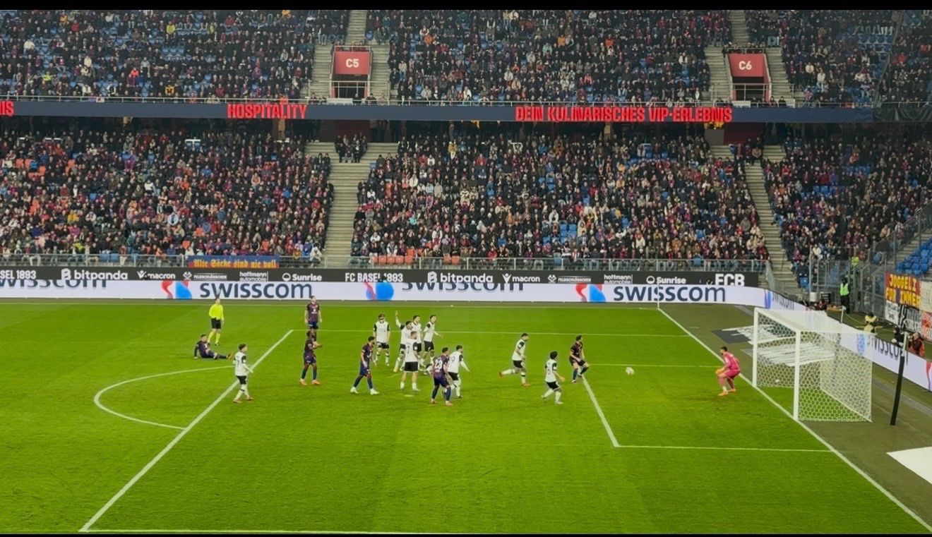 FC Basel - FC Thun 2 Top Plätze A2 101.- statt 161.- (Neu (gemäss ...