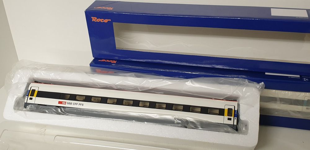 Roco ICN Zwischenwagen Set AC 69152 (Neu und originalverpackt) in ...