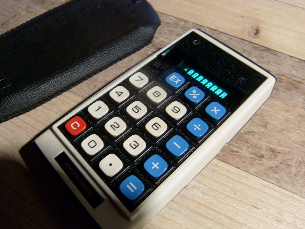 Vintage Taschenrechner von Commodore mint Zustand Mod. 996 R | Kaufen auf Ricardo