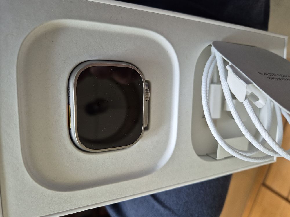 Apple Watch Ultra 2 49mm Titanium Olive Alpine M (Neu (gemäss ...