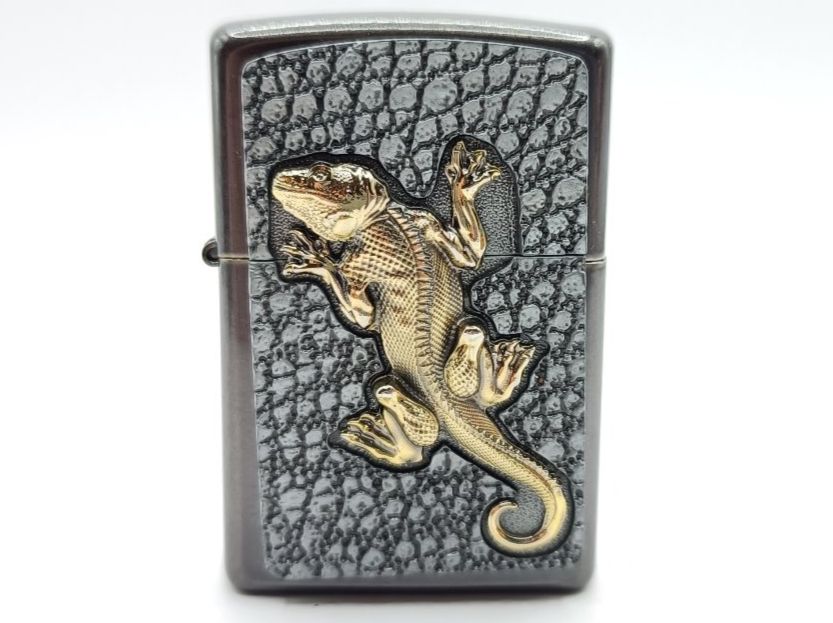 ZIPPO Gecko Emblem Feuerzeug 2006317 | Kaufen auf Ricardo