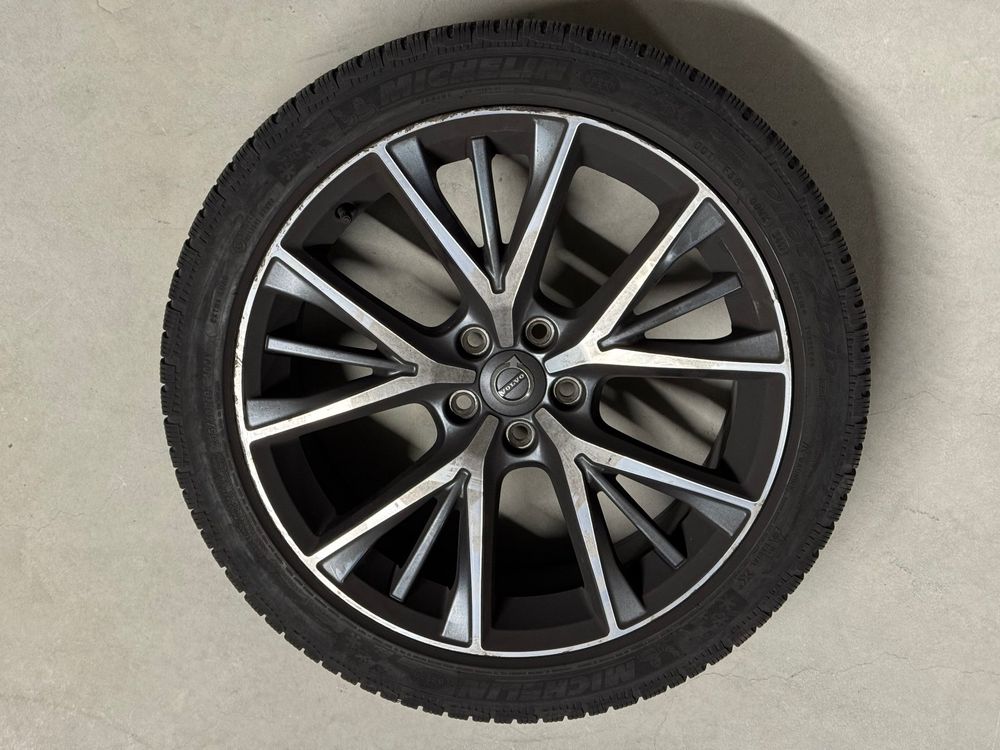 Volvo Aluminium Winterräder 19" zu S90 & V90 (Gebraucht) in Amsoldingen ...