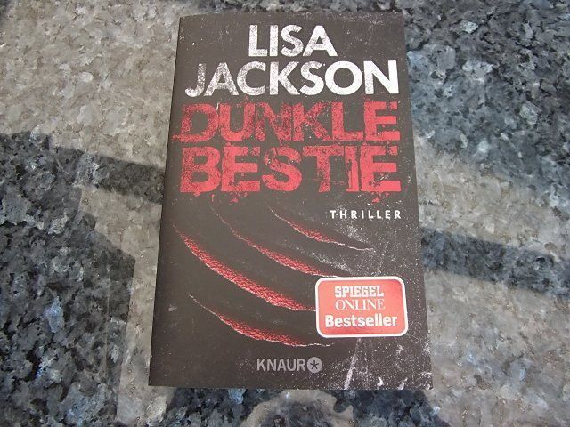 Dunkle Bestie von Lisa Jackson (Gebraucht) in reitnau für CHF 1 – mit ...