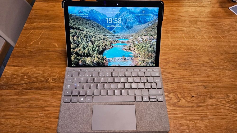Microsoft Surface Go 2 - 128GB - 8GB - SIM - Top Zustand (Gebraucht) in ...