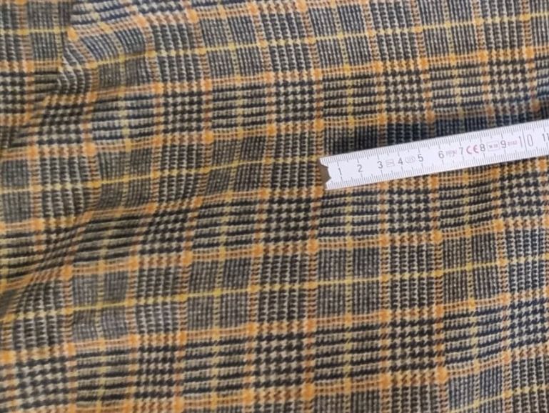 Stoff mit Karo Muster 150 x 80 cm, (Neu und originalverpackt) in ...