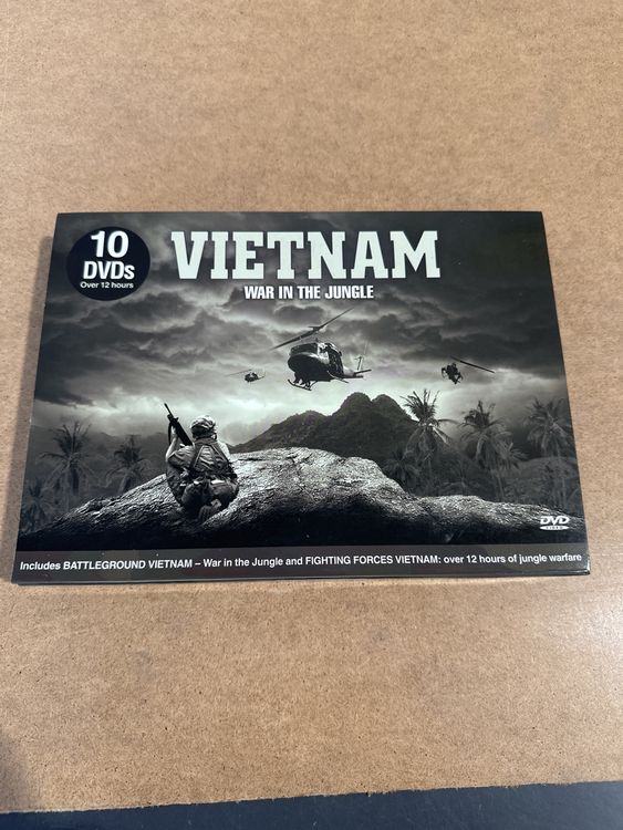Vietnam - War in the Jungle, 10 DVDs, Top Zustand! (Neu (gemäss ...