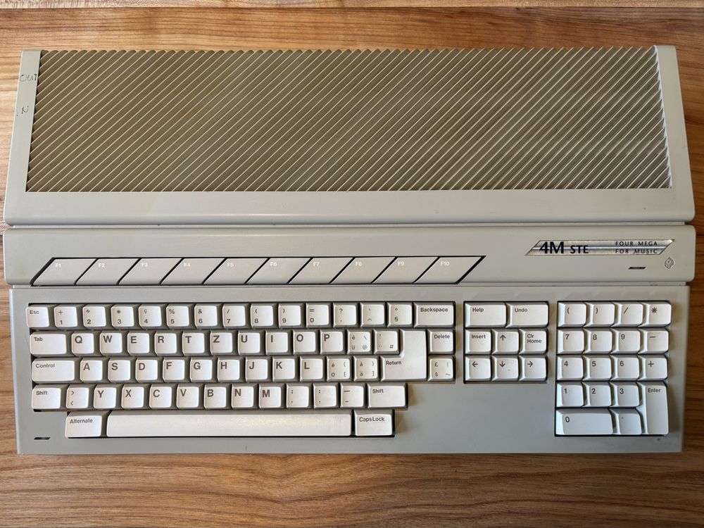 Atari 4M STE - Four Mega For Music - defekt (Defekt) in Winterthur für ...