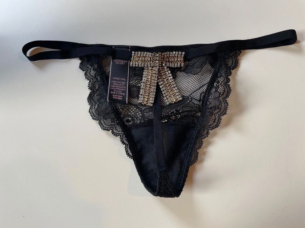 Victoria’s Secret Very Sexy Bow V-String NEW | Kaufen auf Ricardo
