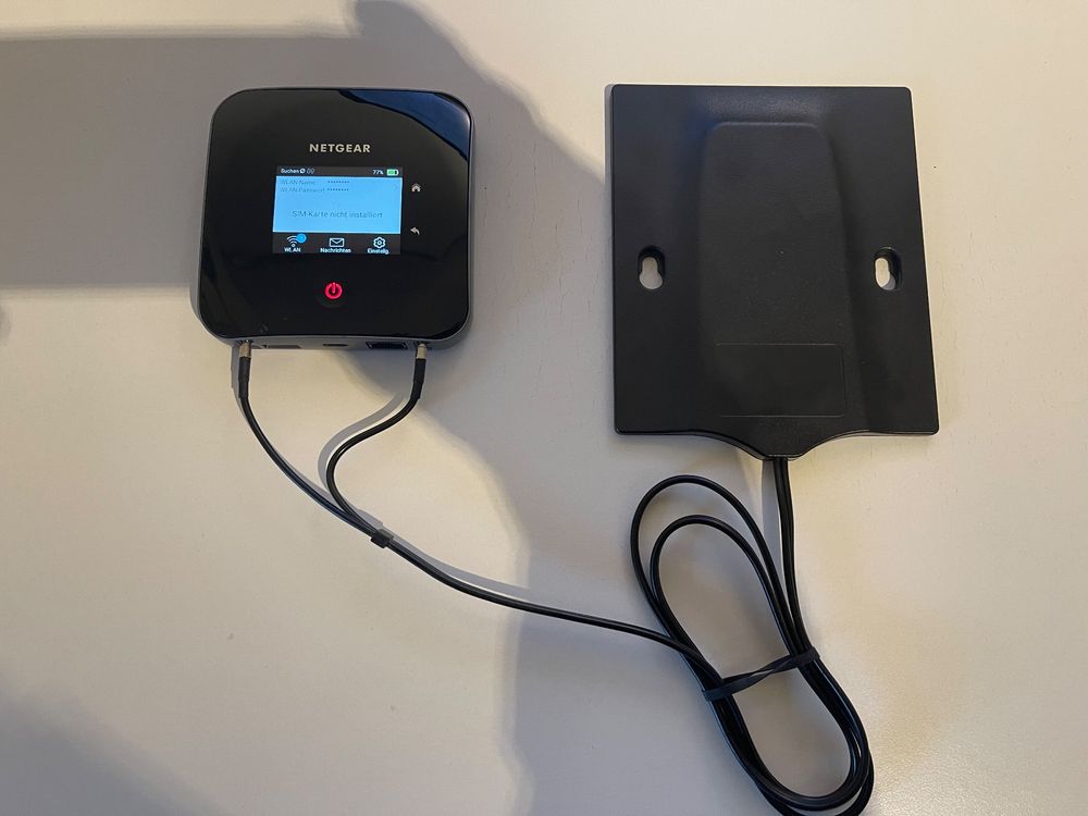 Netgear Nighthalk M2 Mobile Router plus Antenne | Kaufen auf Ricardo