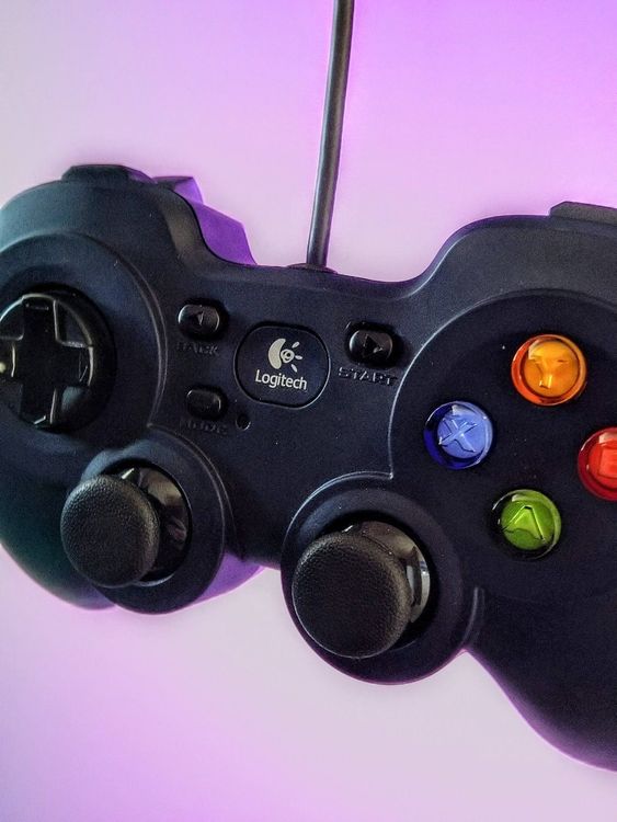 USB Controller von Logitech | Kaufen auf Ricardo