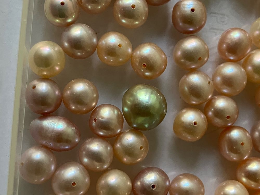 Vere perle per un collier (Usato) a Rancate per CHF 25 – con consegna ...