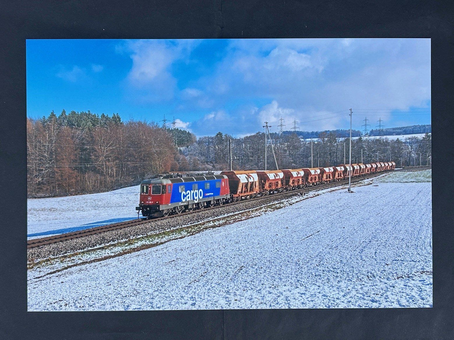 Re 6/6 11686 «Hochdorf» m. Kieszug b. Effretikon – 3.12.2021 (Neu ...