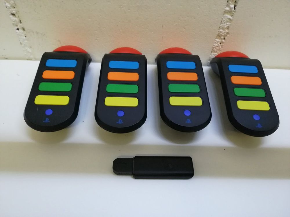 PS3 4 BUZZ-Wireless-Controller, Receiver (Gebraucht) in Buchs ZH für ...