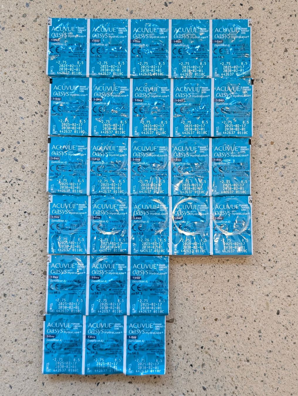 Acuvue Oasys with HydraLuxe Tageslinsen, D -2.75, 135 Stk. (Neu (gemäss ...