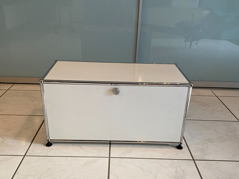USM Haller Sideboard weiss Chrom (Gebraucht) in Merlischachen für CHF ...