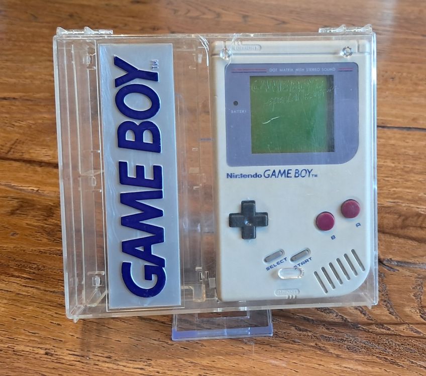 Originaler GameBoy von Nitntendo mit Transparent Case ab 1.- (Gebraucht ...