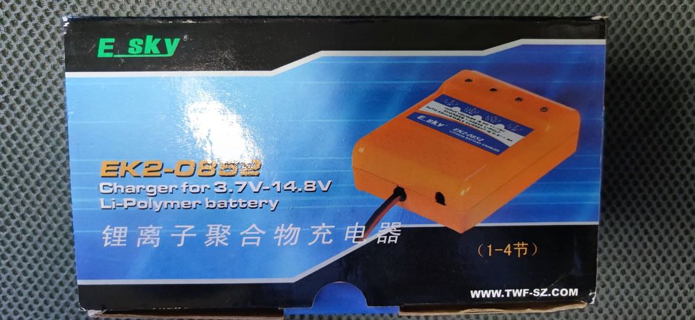 Ladegerät - Balanced Charger Lipo 3,7 V - 14,8 V von Esky (Neu und originalverpackt) in Wollerau ...