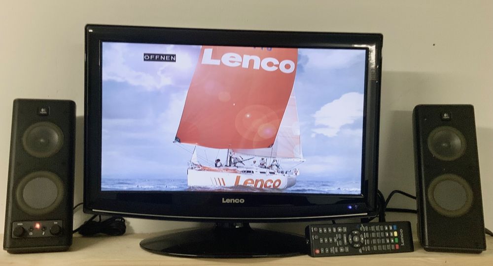 LENCO Super Multimedia LCD TV System, mit DVD/CD Player uvm. (Gebraucht ...