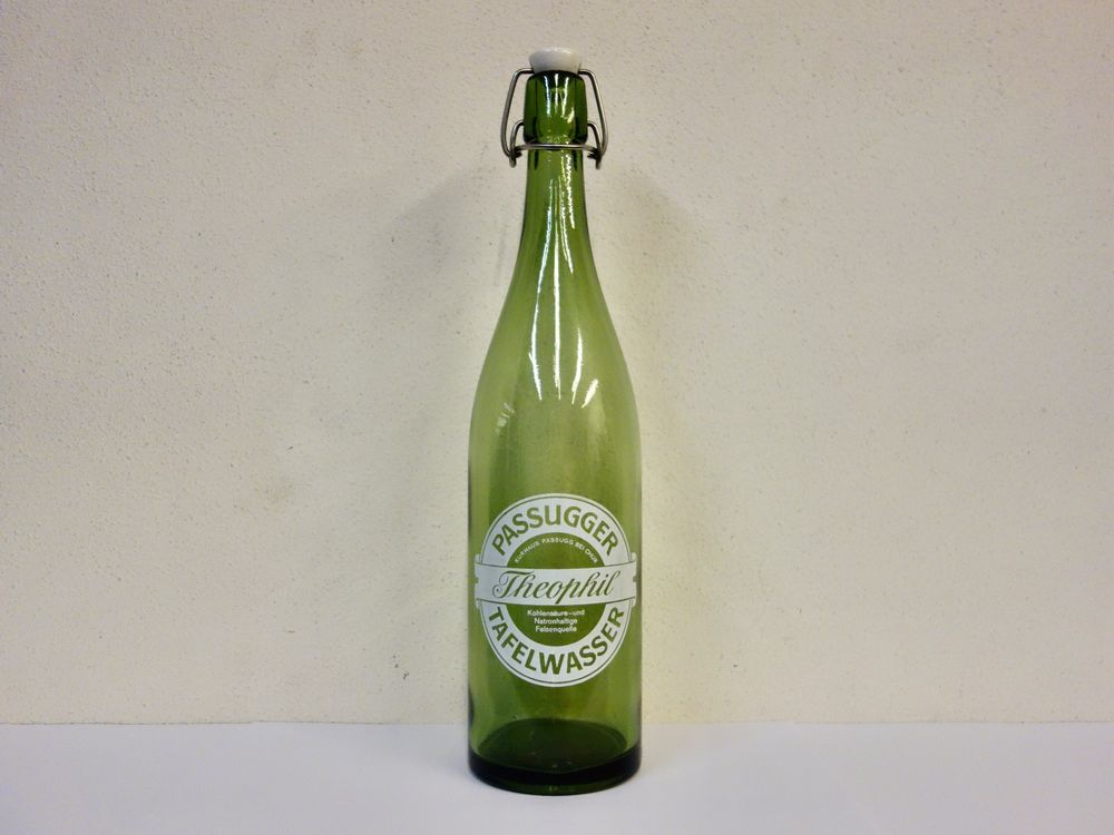 alte Flasche PASSUGGER TAFELWASSER MINERALQUELLE PASSUGG (Gebraucht) in ...