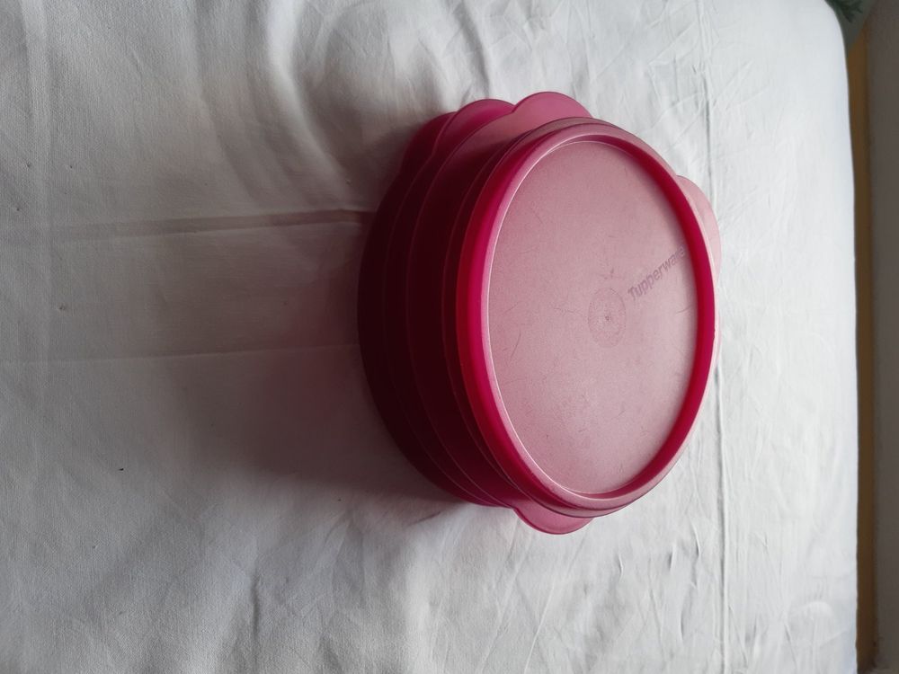 Mini Max Tupperware, Faltschüssel, Minimax (Gebraucht) in für CHF 13 – mit Lieferung auf Ricardo ...