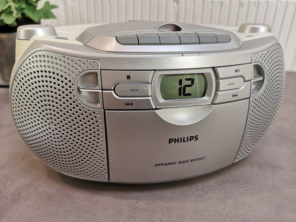 Philips AZ102 Radio CD Cassette Recorder (Gebraucht) in Nottwil für CHF ...
