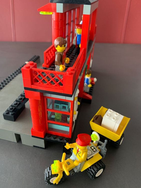 Lego 4556 Train Station Bahnhof Lego City mit Anleitung (Gebraucht) in ...